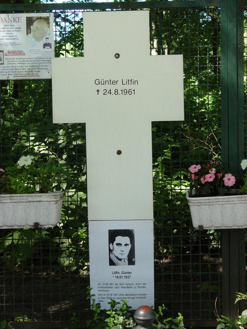 Litfin, Günter | Chronicle of the Wall